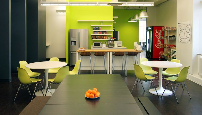 Office Snacks for Better Workdays | Crafty